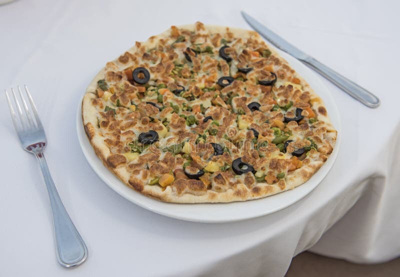 Mixed Vegetable Pizza at Resturant Table Setting Stock Image - Image of ...