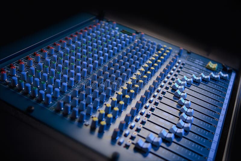 Mixer stock foto. Image of elektronika, opname, studio - 43265170