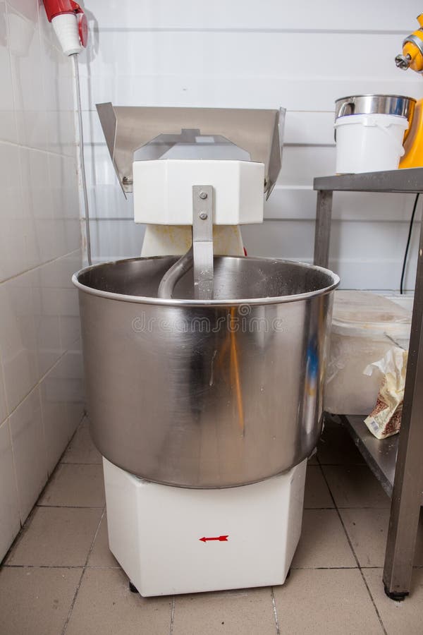 Mixer, Dough Mixer: Cutting Table Stock Photo - Image of skill, dough ...