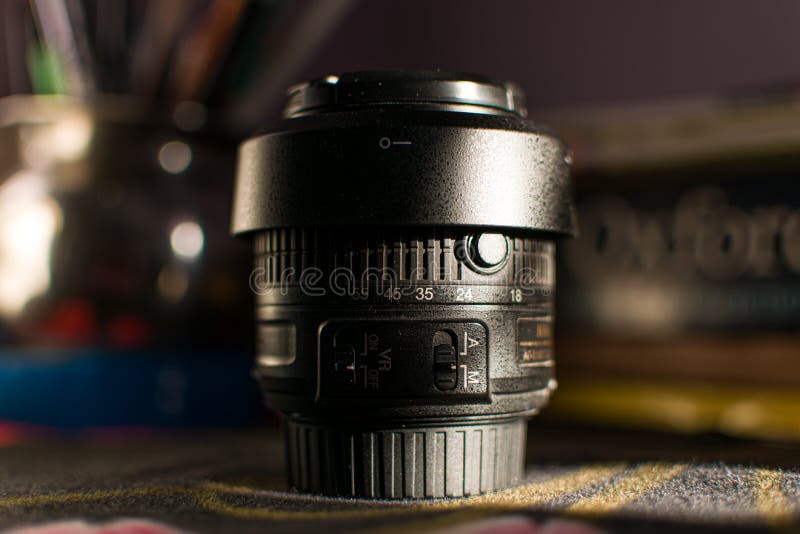 18-55 Mm Kit Lens . Nikkon Kit Lens Stock Image - Image of lighting ...