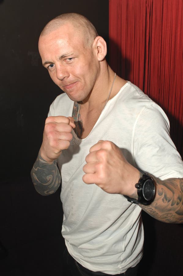 MMA, Combattente Leggero Ross Pearson Di UFC Immagine Stock Editoriale ...