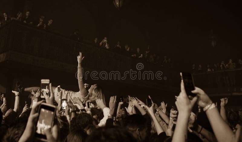 Mo in Concert at Union Transfer in Philadelphia Editorial Image - Image ...