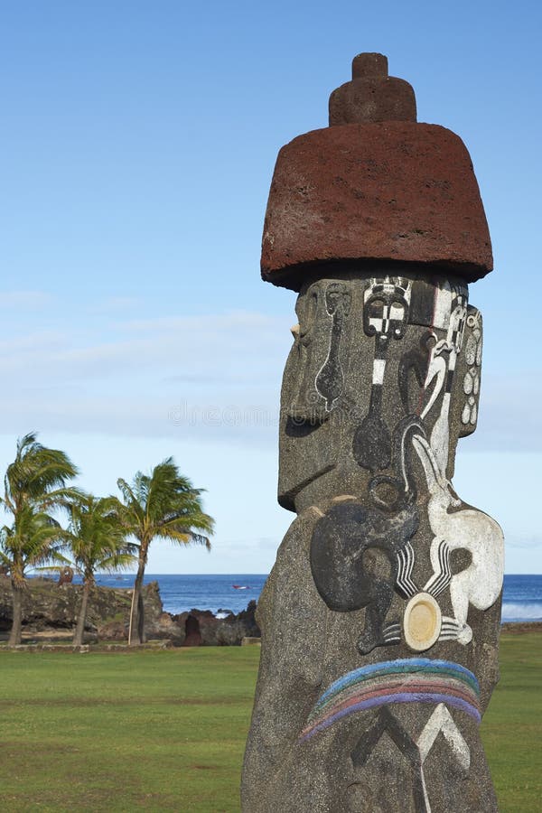Moai Statue, Easter Island, Chile Stock Image - Image of cloud, body ...