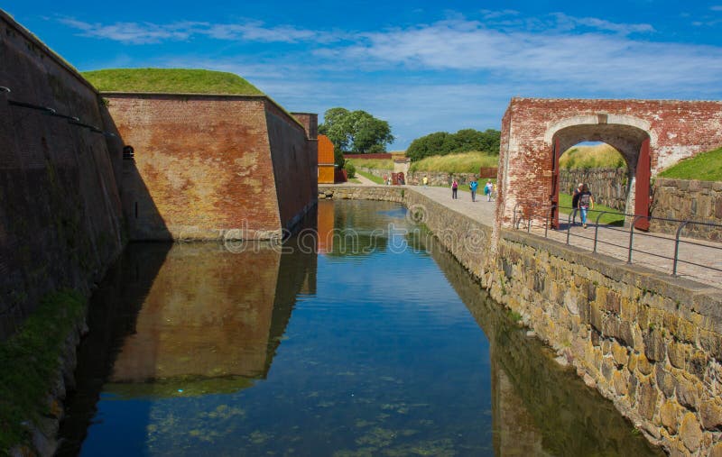 The Moat Kronborg Castle stock image. Image of fort - 143842705