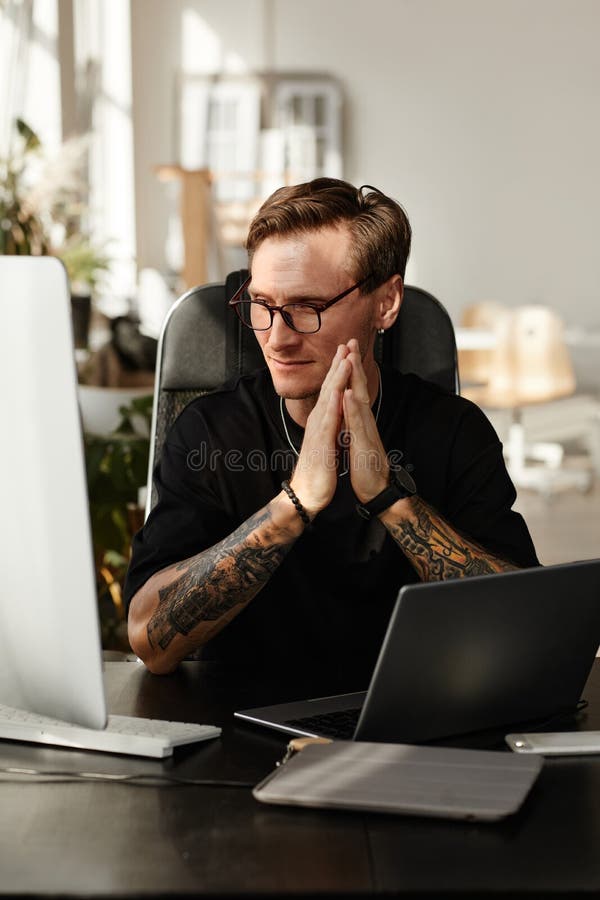 Mobile Apps Developer at the Office Stock Image - Image of creativity ...
