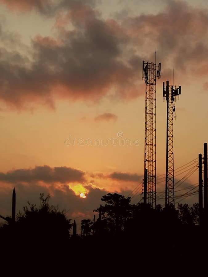 Mobile Cellular Wireless Connection Antenna Tower with Beautiful ...