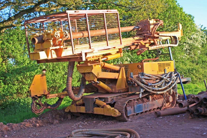 Mobile drilling rig stock photo. Image of mobile, track - 95265242