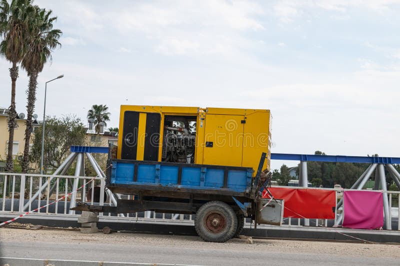 Mobile Generator on a Tractor Trailer at a Construction Site Editorial ...