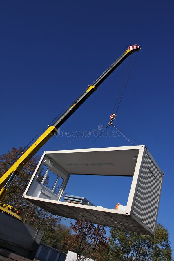 Mobile home handling stock image. Image of industry, isolated - 13550725