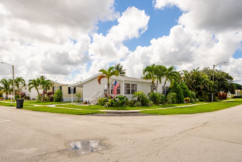 Mobile Home Trailer Park Community Florida USA Stock Image - Image of ...