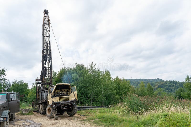 Mobile Oil Drilling Rigs