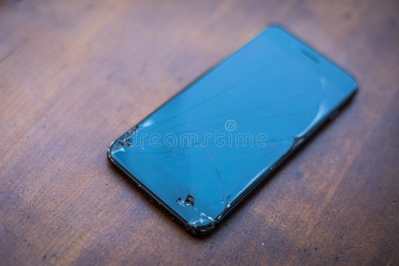 Mobile Phone with Broken Screen Stock Image - Image of device, screen ...