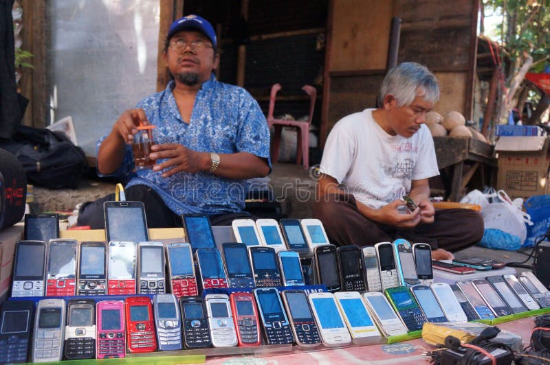 Mobile phone editorial image. Image of second, village - 61720920