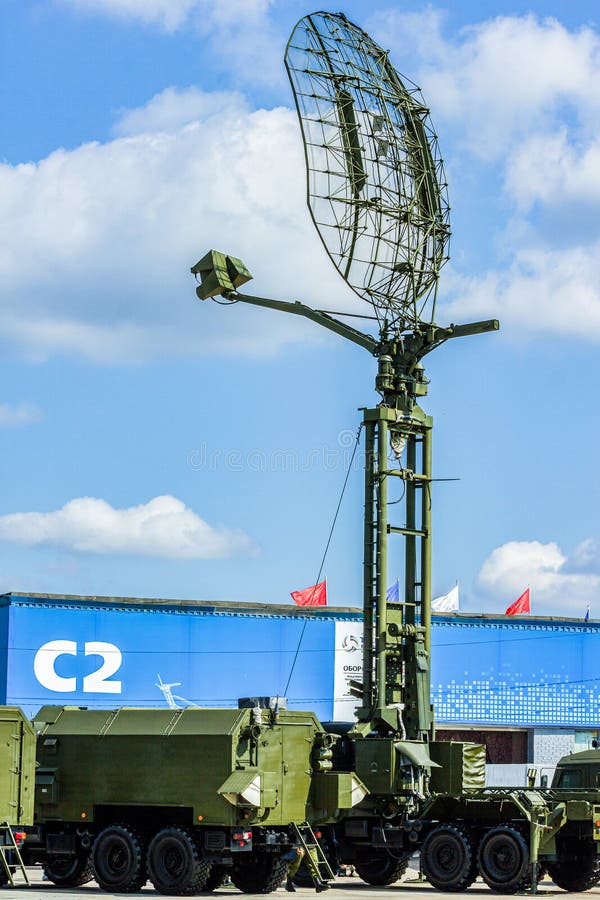 Mobile Three-coordinate Radar Station of the Decimeter Range 39N6 Casta ...