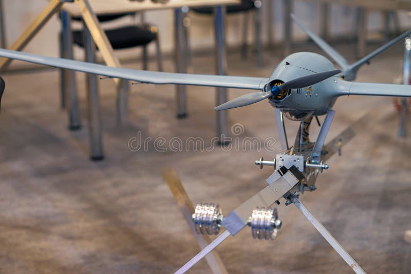 Mobile Unmanned Aerial Vehicle System for Observing Objects from the ...