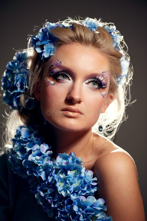 Moda Portrait modelo rubio imagen de archivo. Imagen de fumador - 42612231