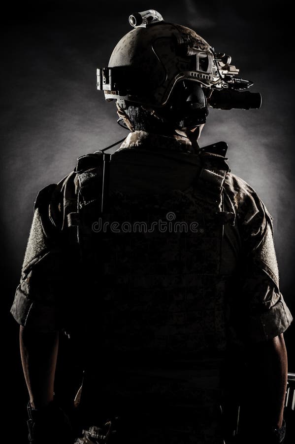 Mode De Style De Dos D'homme De Soldat Image stock - Image du fuselage ...