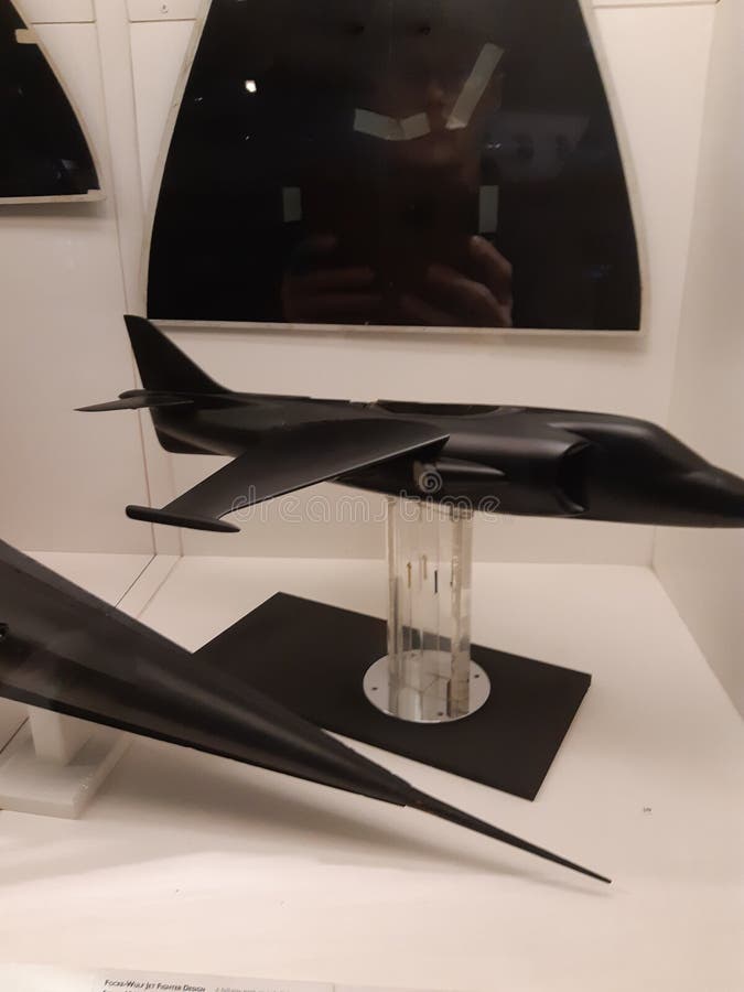 Model aircraft editorial stock image. Image of london - 133408829