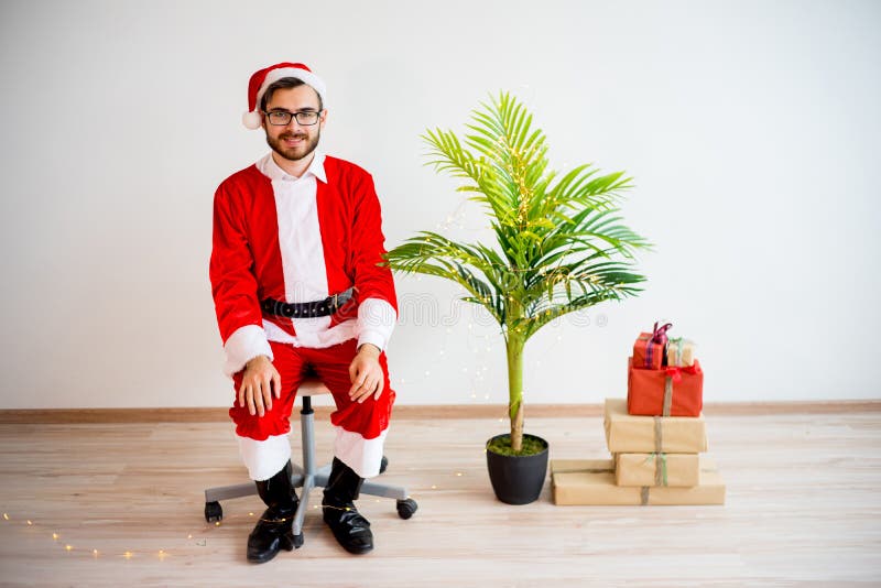 Model Dressed As Santa Claus Stock Image - Image of saint, merry: 94386663