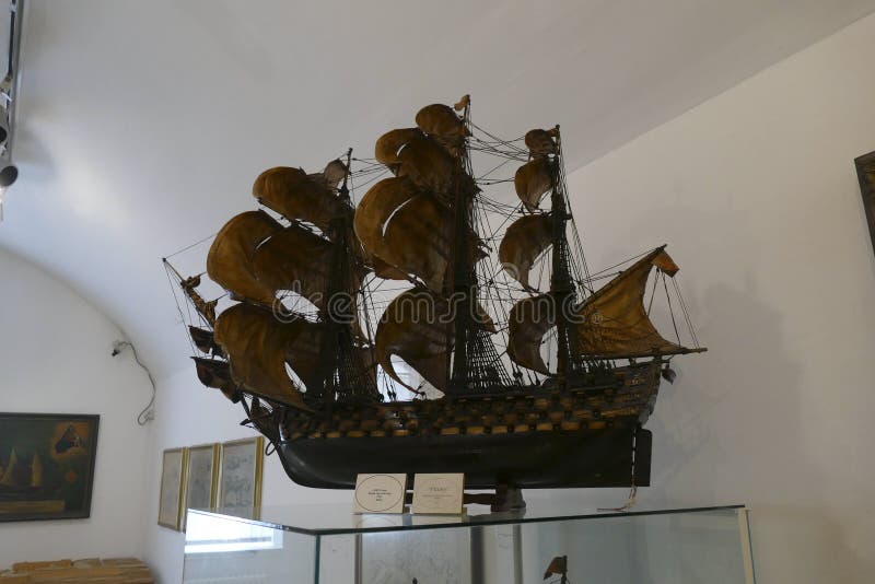 Model of Nelson S Flagship Victory Editorial Stock Image - Image of ...