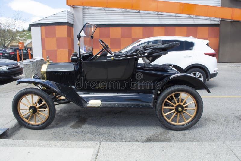 Model-T Ford, Old Automobile in Parking Lot Stock Photo - Image of ...