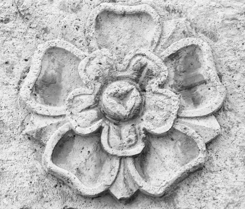 Modelo De La Flor Tallado En Piedra Imagen de archivo - Imagen de ...