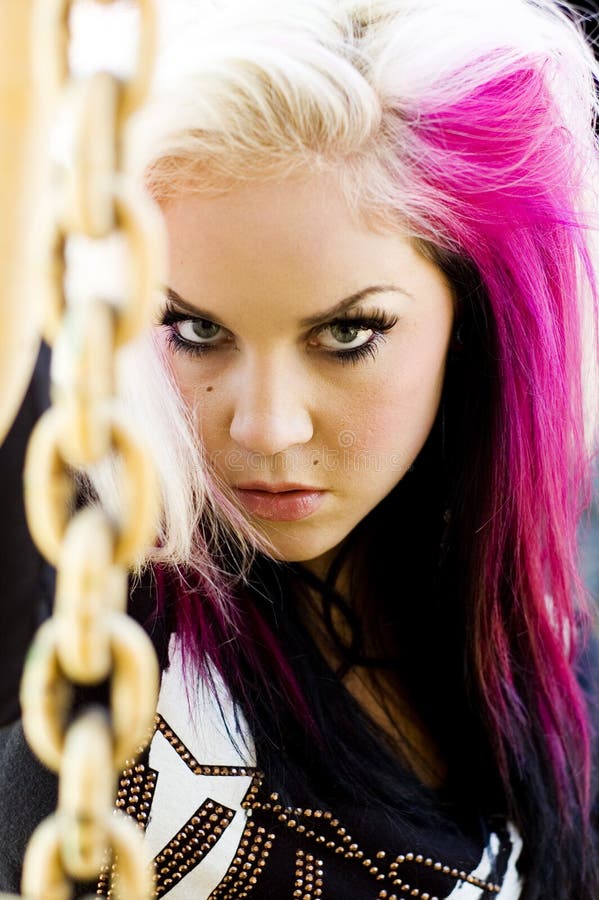 Modelo de Moda Punk imagen de archivo. Imagen de punky - 3955161