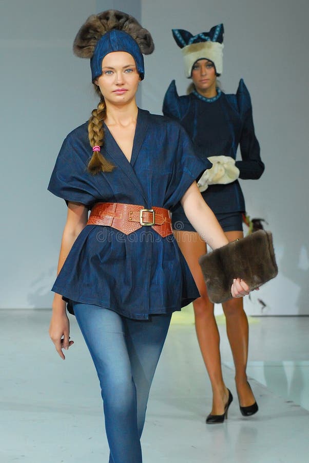 Models on a fashion parade editorial stock photo. Image of hats - 17929343