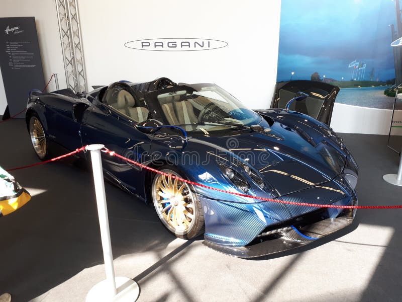 Modena Auto Show 2017 Classic Car Editorial Stock Photo - Image of auto ...