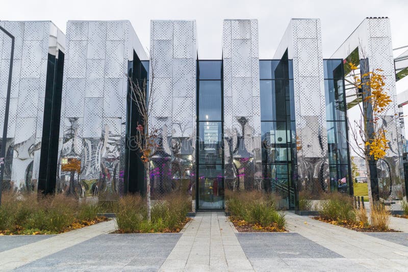 Modern Architecture High-Tech Mirror Columns Landscape Geometry Lines ...