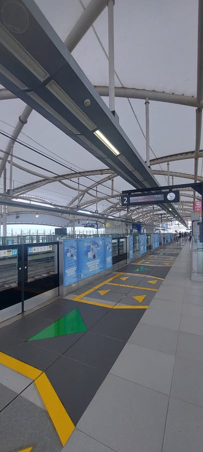 The Modern Architecture of MRT Station Editorial Stock Image - Image of ...