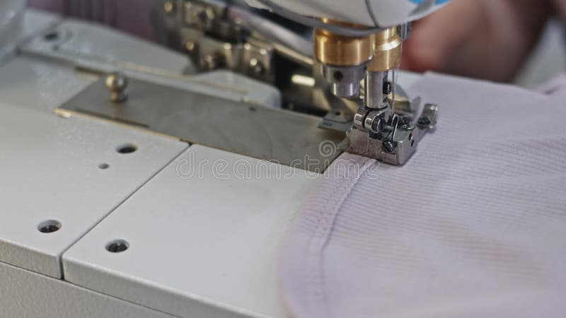 Modern and Automatic High Technology Sewing Machine for Textile or ...