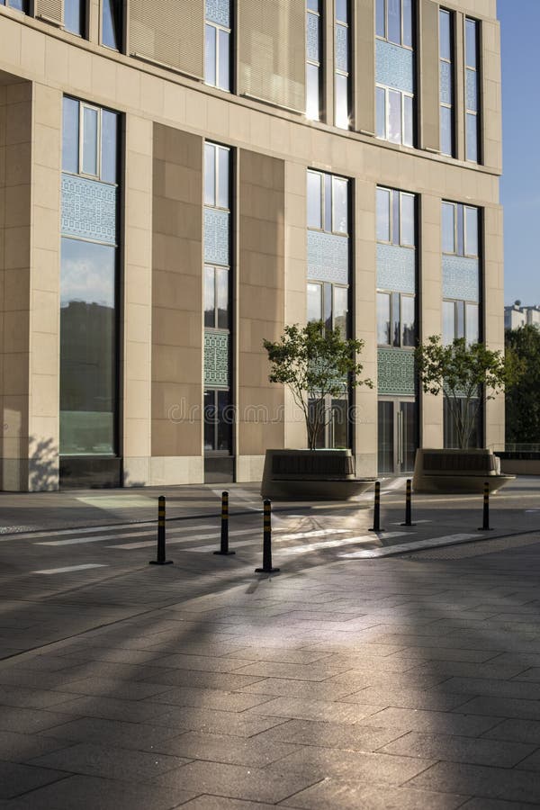 Modern Bright Building with Large Glass Windows, Reflecting Rays Stock ...