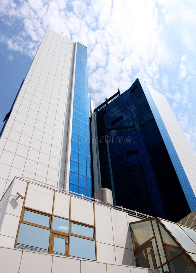 Modern Building Picture. Image: 15515586