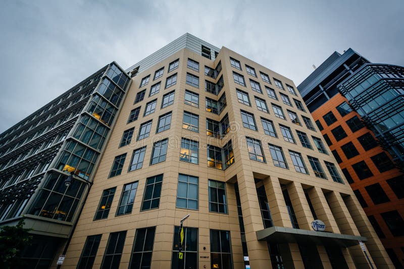 Modern Building Near Kendall Square, in Cambridge, Massachusetts ...