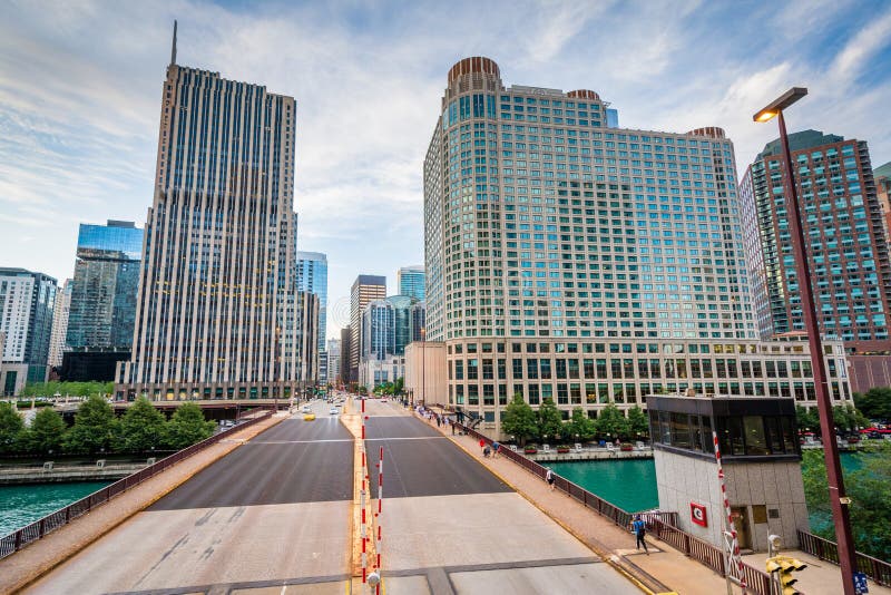 Modern Buildings in the Loop and Bridge Over the Chicago River in ...