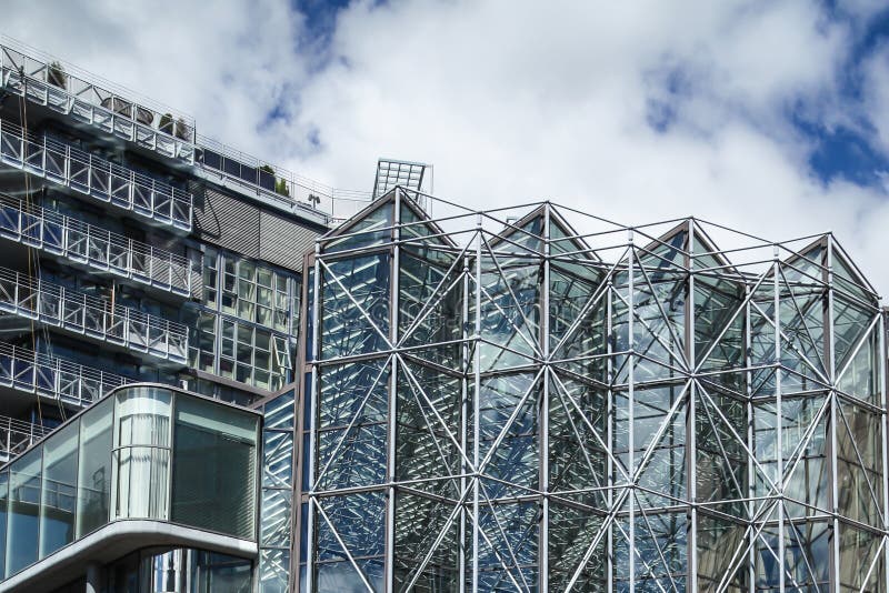 Modern buildings in Oslo editorial image. Image of brygge - 32852005