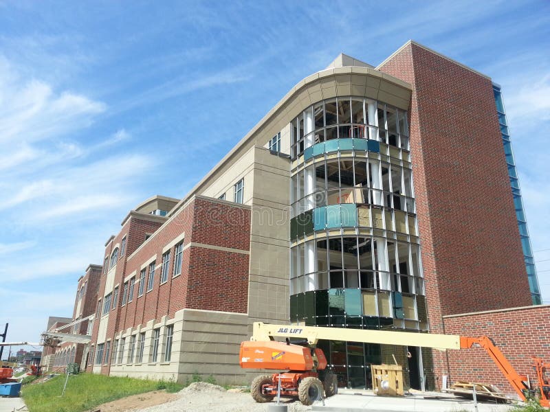 Modern Byggnad Under Konstruktion: Marshall University New Engineering ...