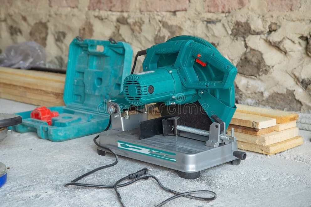 Modern Circular Cutting Machine. Cutting Stock Illustration ...