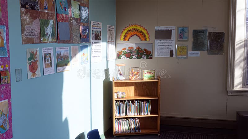 Modern Classroom in the School School Classroom for Creative Children ...