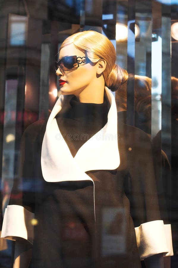 Modern Clothing Shop Window Stock Photo - Image of people, beautiful ...