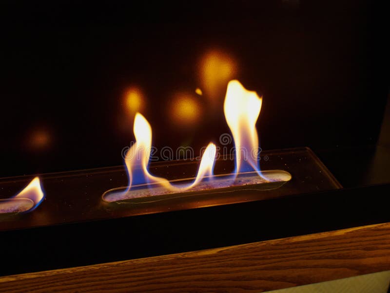 Modern Design Attractive Bio Fireplot Fireplace Fueled by Ethanol Gas ...