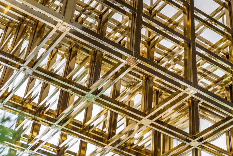 Modern Design with Square Pattern and Geometric Structure of Ceiling ...