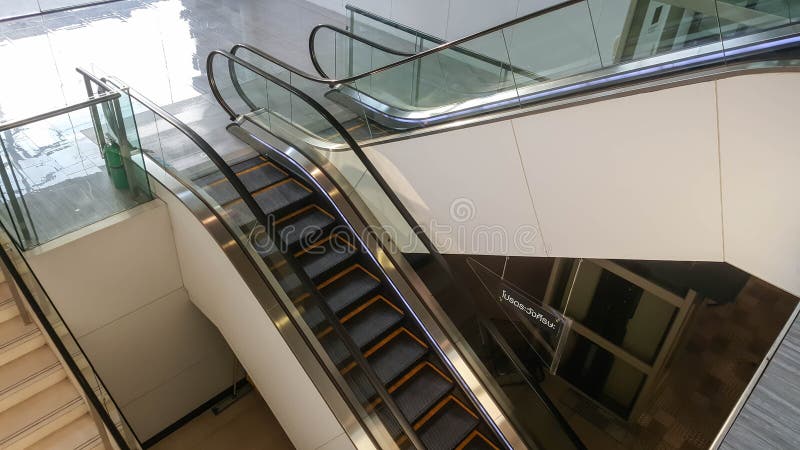 Modern Escalator and Architecture Interior Design Stock Photo - Image ...