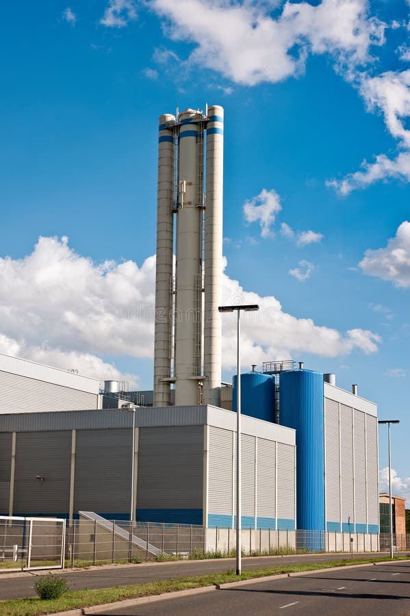 Modern factory at night stock image. Image of enterprise - 32617845