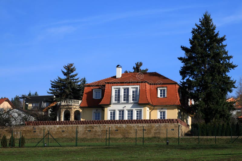 Modern Family house stock image. Image of district, architecture - 1660023