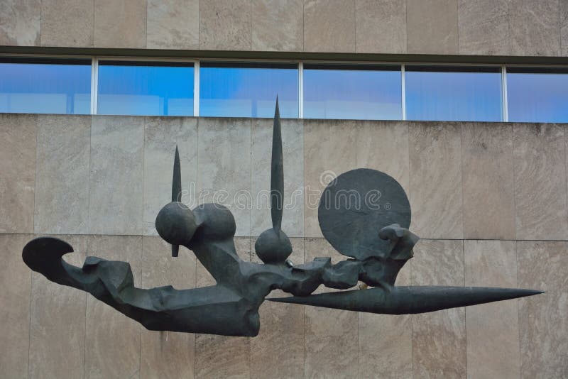 Modern Futuristic Statue of a Vehicel Editorial Photography - Image of ...