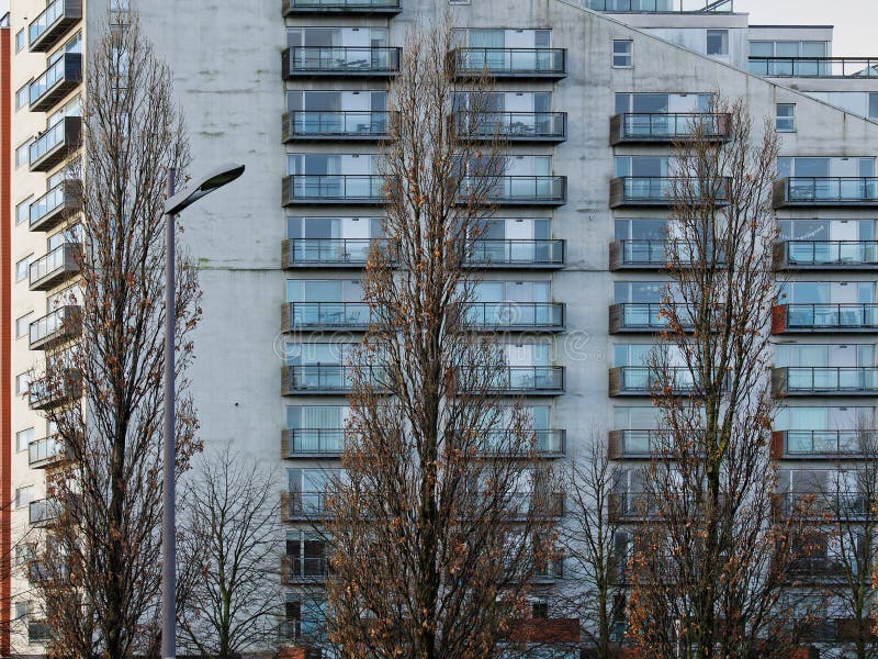 Modern High Rise Flats at Glasgow Harbour Stock Image - Image of ...