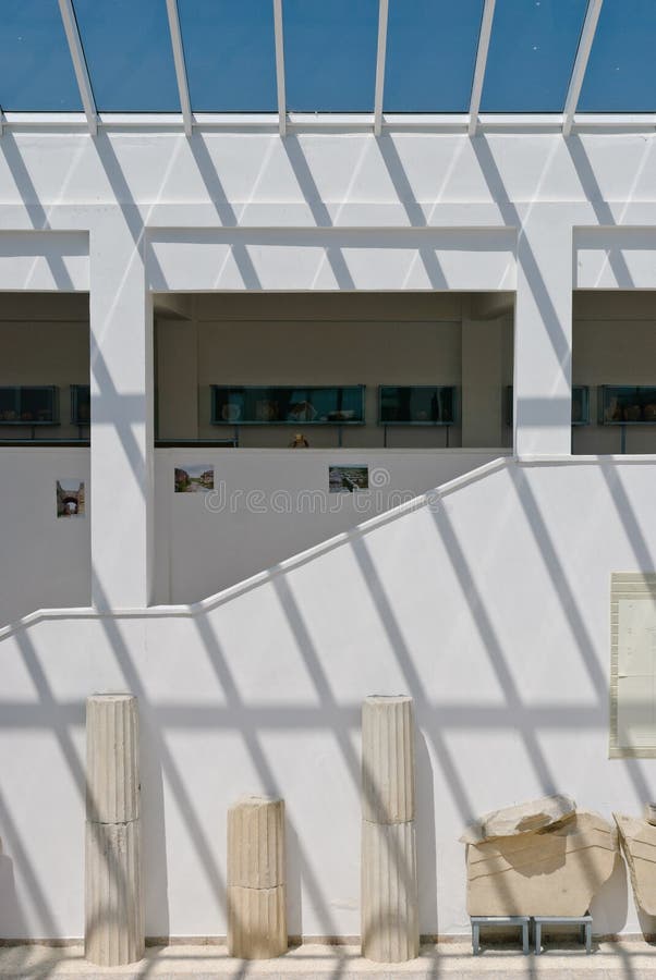 Modern History Museum editorial photography. Image of column - 36297082