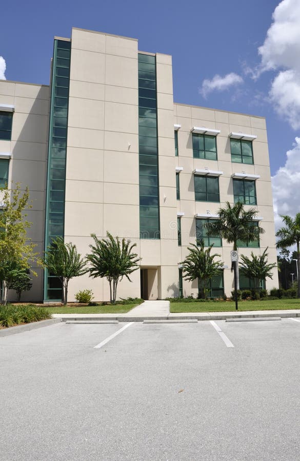 120+ Hospital exterior Free Stock Photos - StockFreeImages